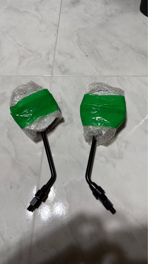 YAMAHA XSR 155 round side mirror, Motorcycles, Motorcycle Accessories ...