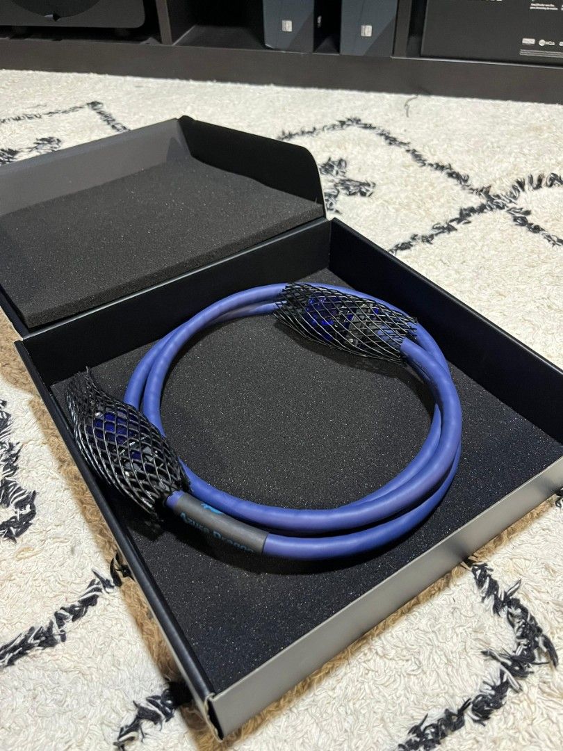 Azure Dragon Ac power cord for Audio Enthusiats who demand Presence ...