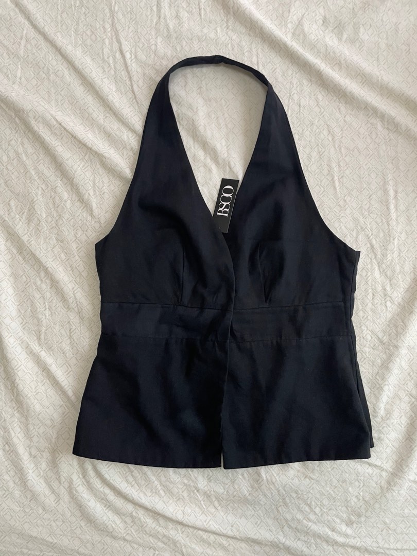 BSCO black linen halter top, Women's Fashion, Tops, Sleeveless on Carousell