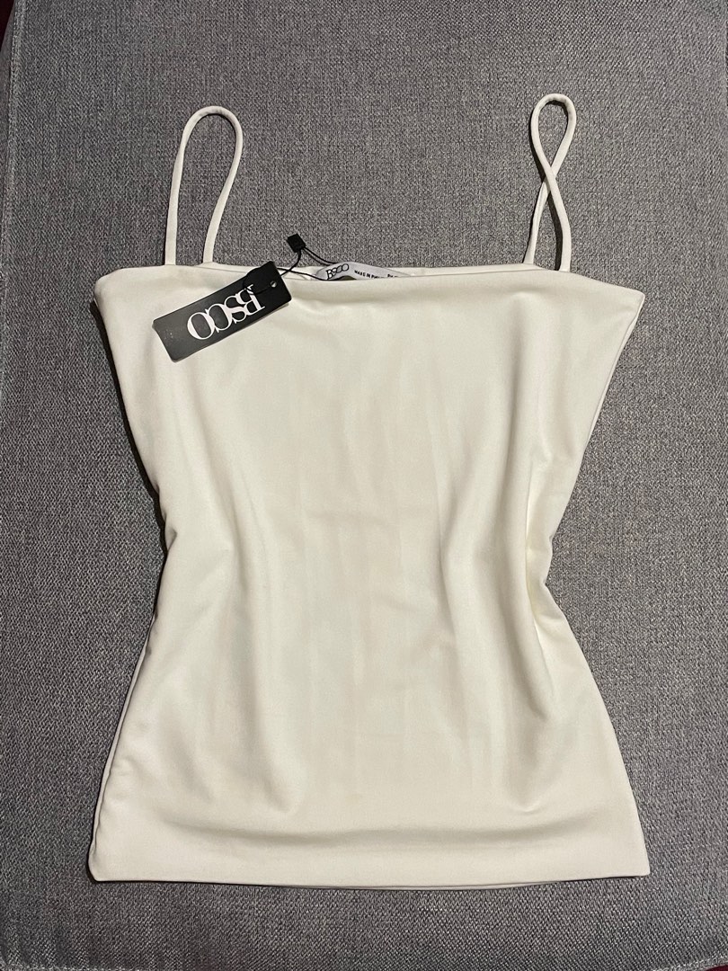 BSCO oda top, Women's Fashion, Tops, Sleeveless on Carousell