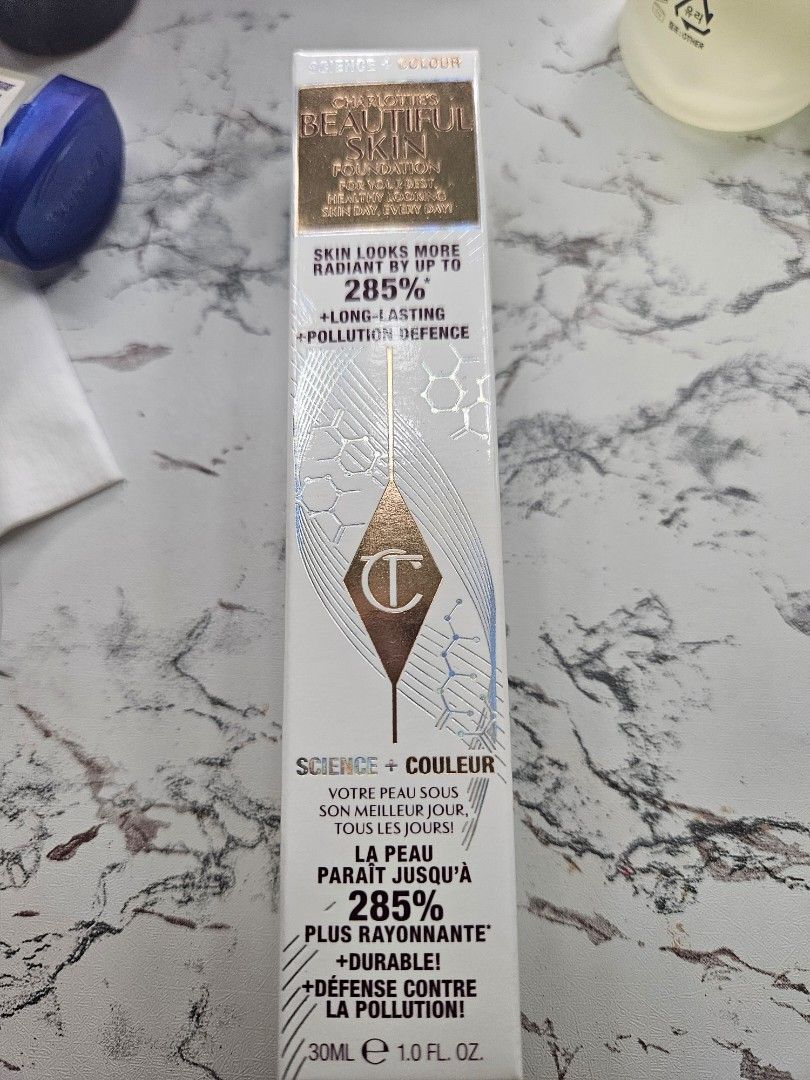 Charlotte Tilbury Beautiful Skin Medium Coverage Liquid Foundation with ...