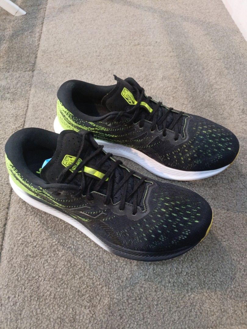EvoRide 3 size 44 insole 28, Barang Yang Dicari di Carousell