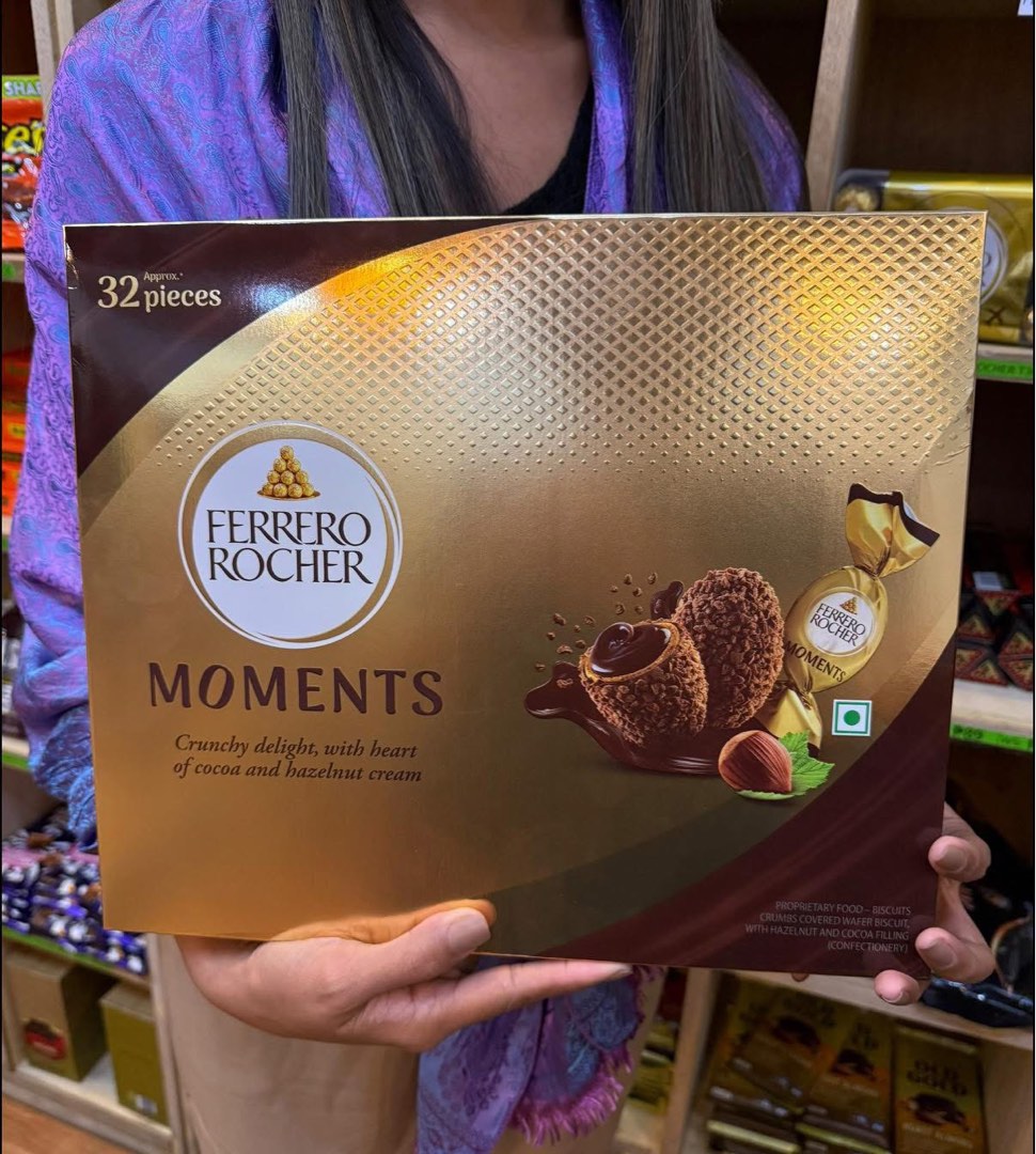 Ferrero Rocher Moments T32, Food & Drinks, Other Food & Drinks on Carousell