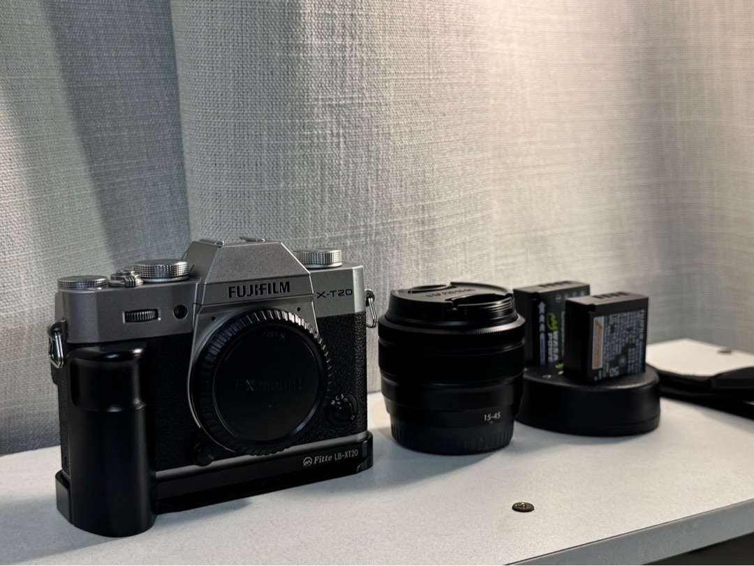 Fujifilm X-T20 / XT20 Silver Body + XC 15-45mm kit lens, Photography ...