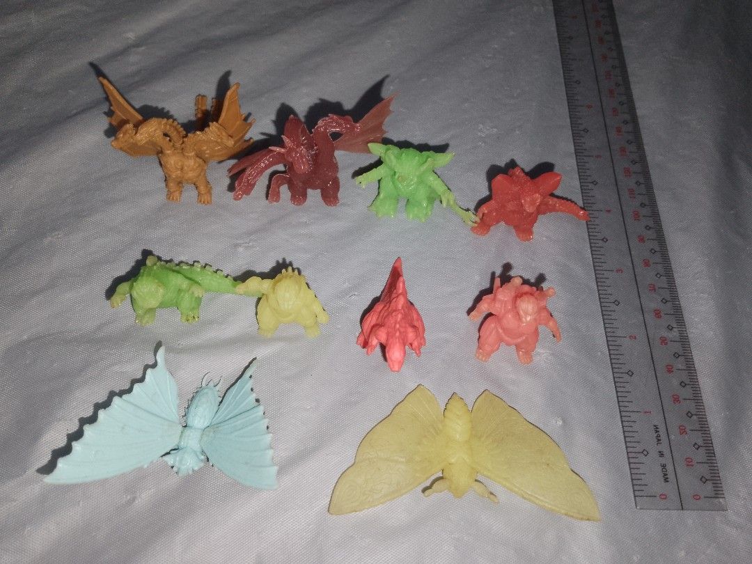 Godzilla Kaiju Mini Keshi Figures Mothra Battra Mecha King Ghidorah ...