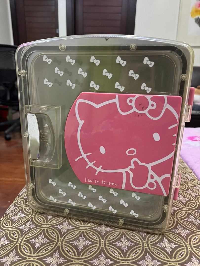 Hello Kitty HOT+COOL mini fridge, TV & Home Appliances, Kitchen ...