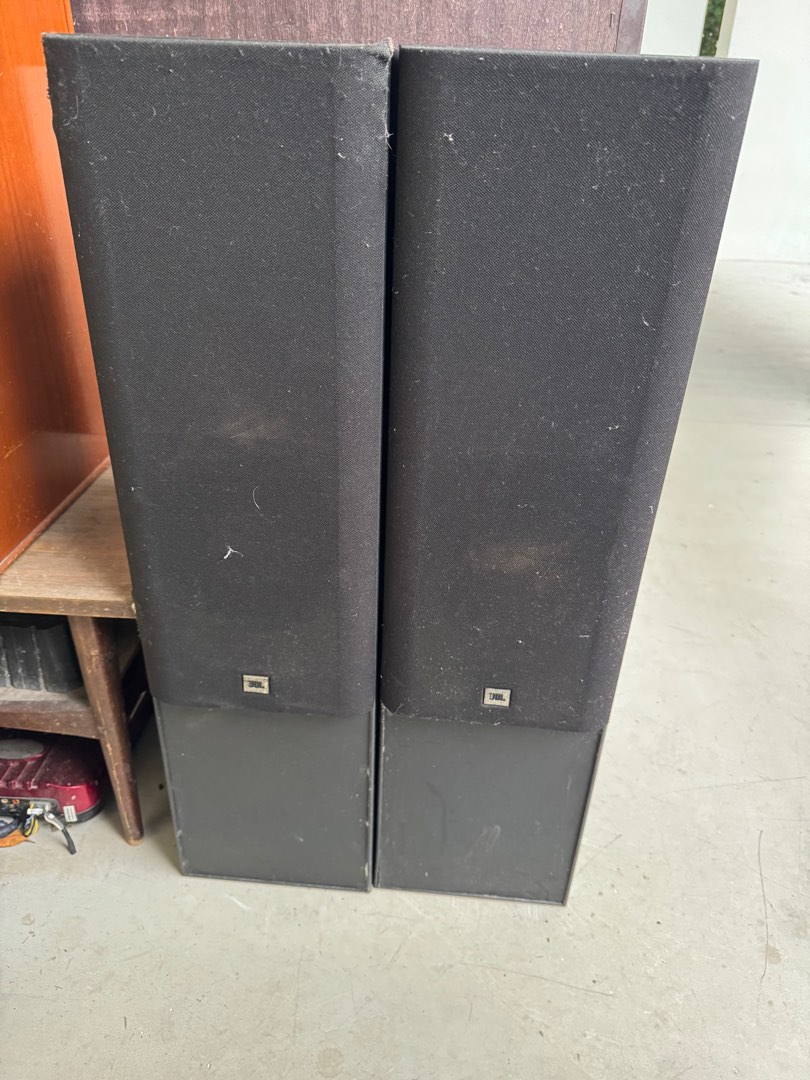JBL speaker, Audio, Soundbars, Speakers & Amplifiers on Carousell