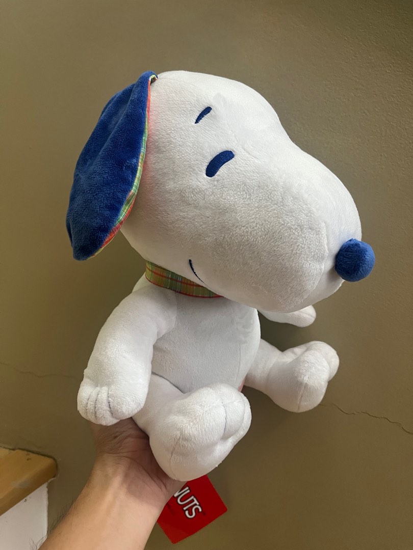 Original 30cm blue snoopy plush, Hobbies & Toys, Toys & Games on Carousell