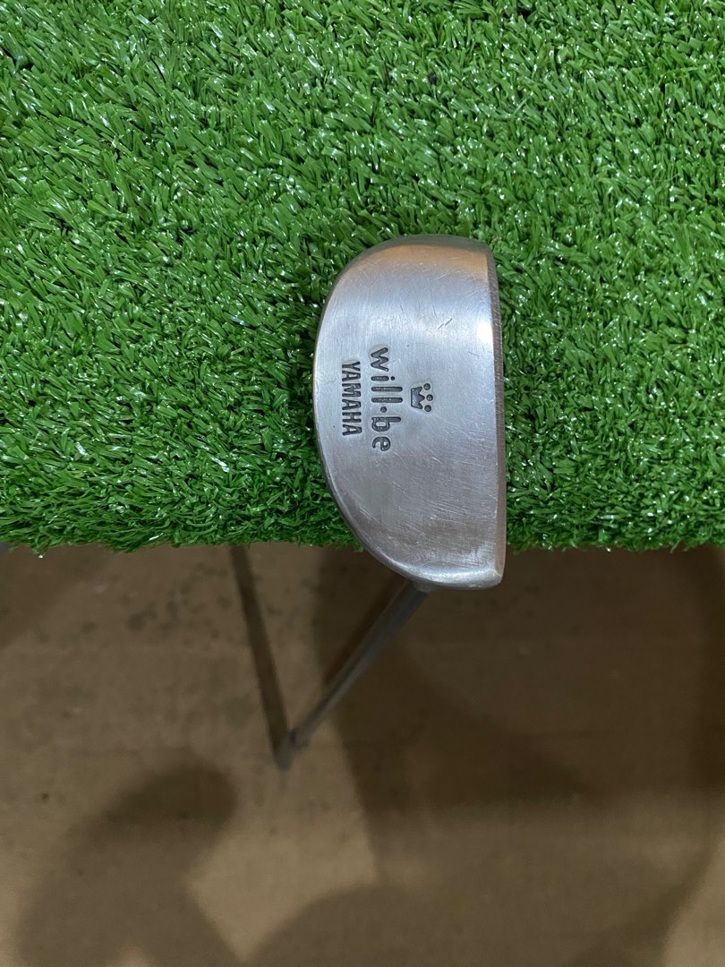Putter yamaha, Sports Equipment, Sports & Games, Golf on Carousell