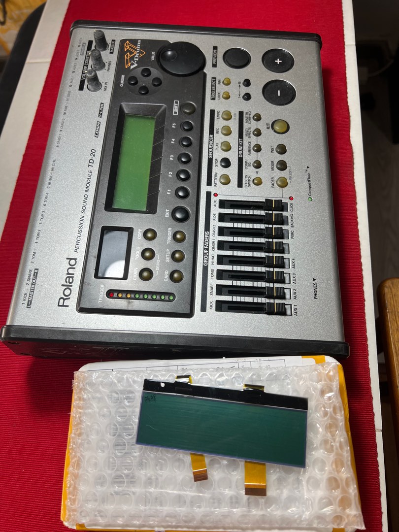 Roland TD LCD Screen Replacement Repair., Hobbies & Toys, Musical ...