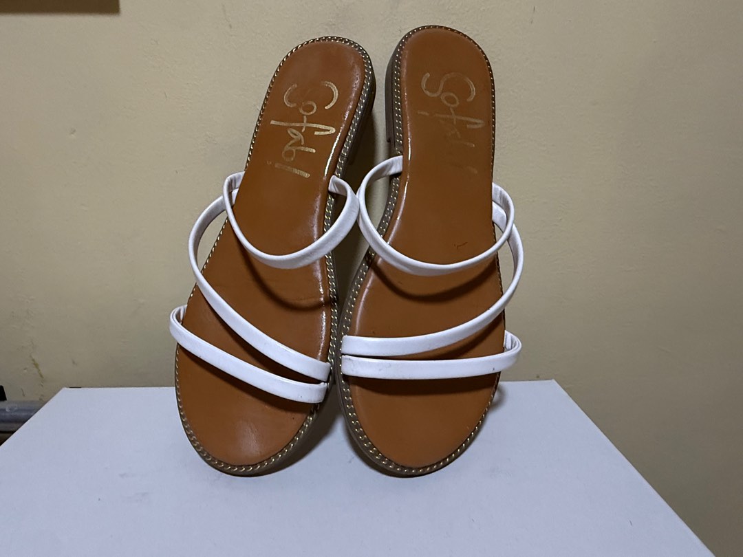 So Fab slip on, Women's Fashion, Footwear, Flats & Sandals on Carousell