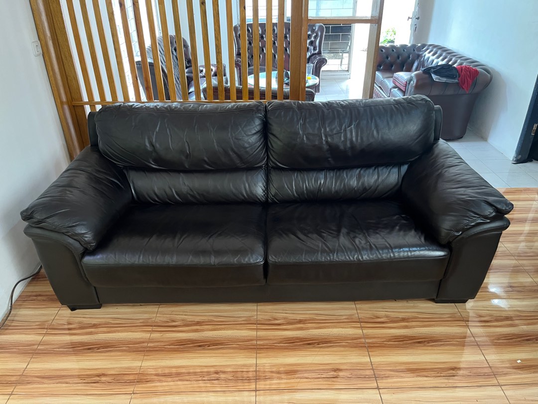 Sofa Informa by Lorenzo 3seater Genuine Lether, Perabotan Rumah di ...