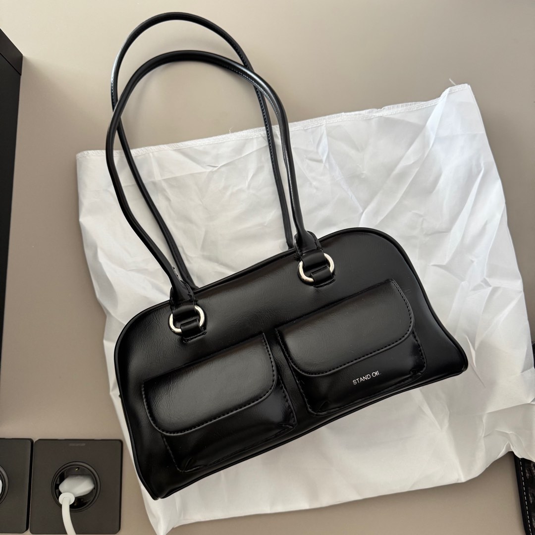 Stand Oil Chubby Bag, Fesyen Wanita, Tas & Dompet di Carousell
