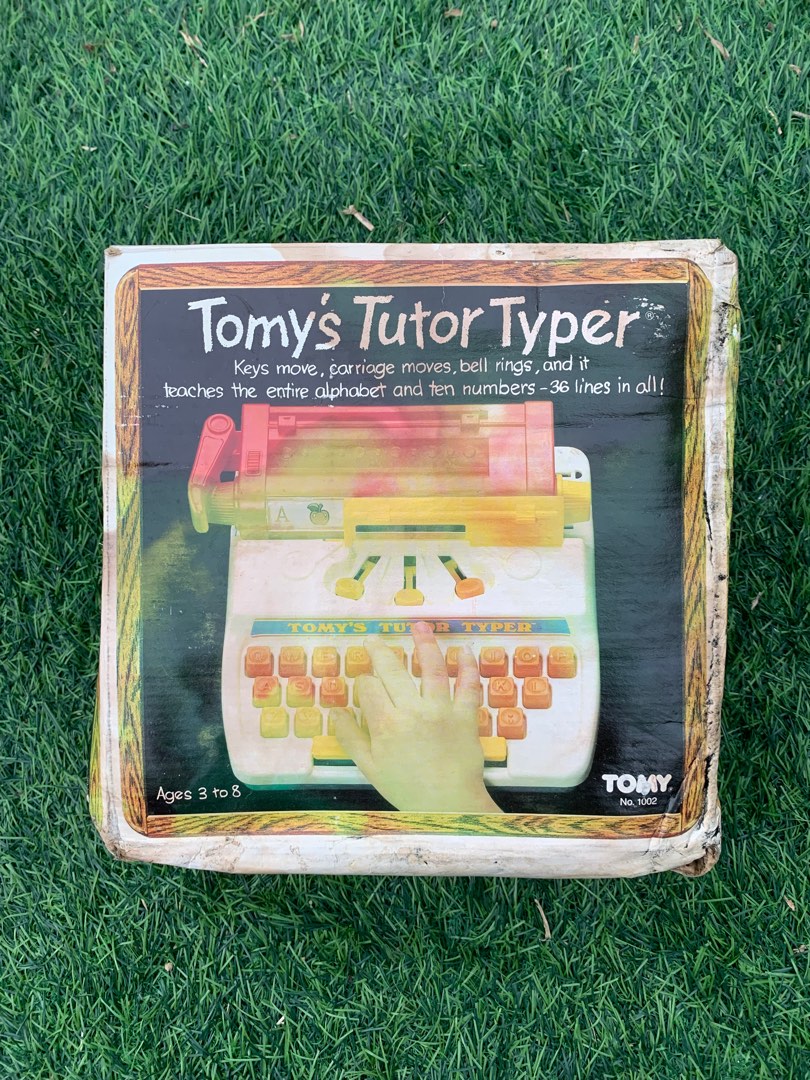 Vintage Tomy's Tutor Typer Typewriter Plastic Toy TOMY 1977, Hobbies & Toys, Collectibles ...