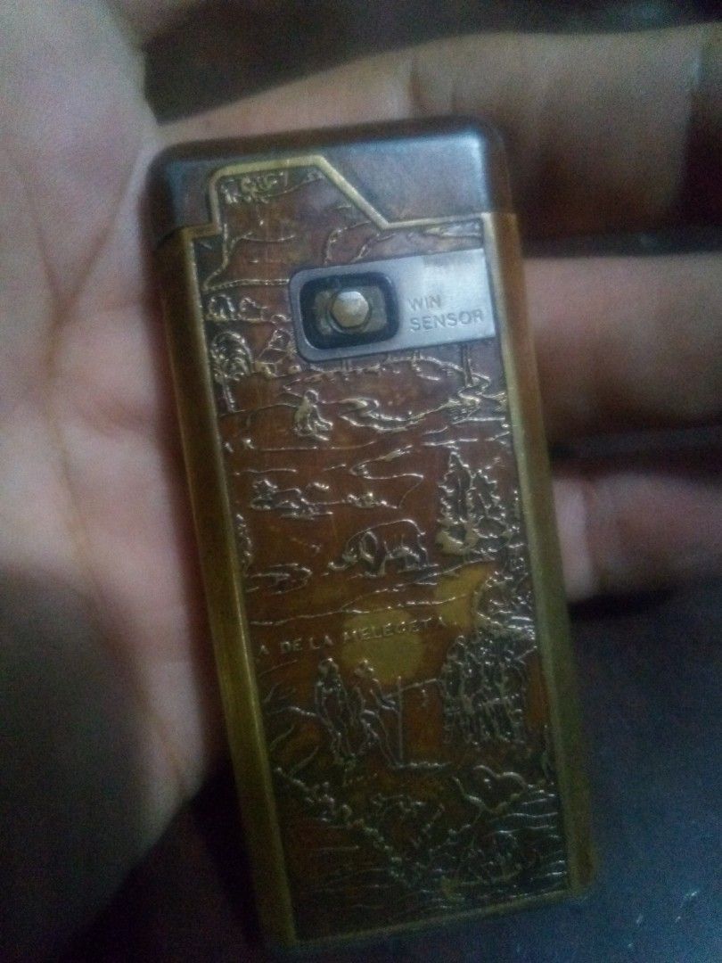 Win #7100 vintage lighter touch sensor, Antik, Lainnya di Carousell