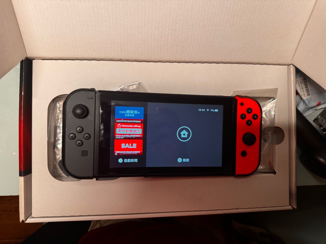 任天堂 Nintendo Switch 初代, 電子遊戲, 電子遊戲機, Nintendo 任天堂 - Carousell