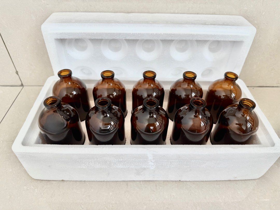 Botol Kaca Vial Amber Reed Diffuser 1000ml, Antik, Lainnya di Carousell