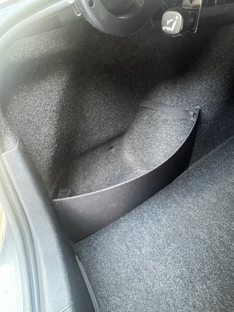 Car Boot Divider, Car Accessories, Accessories on Carousell