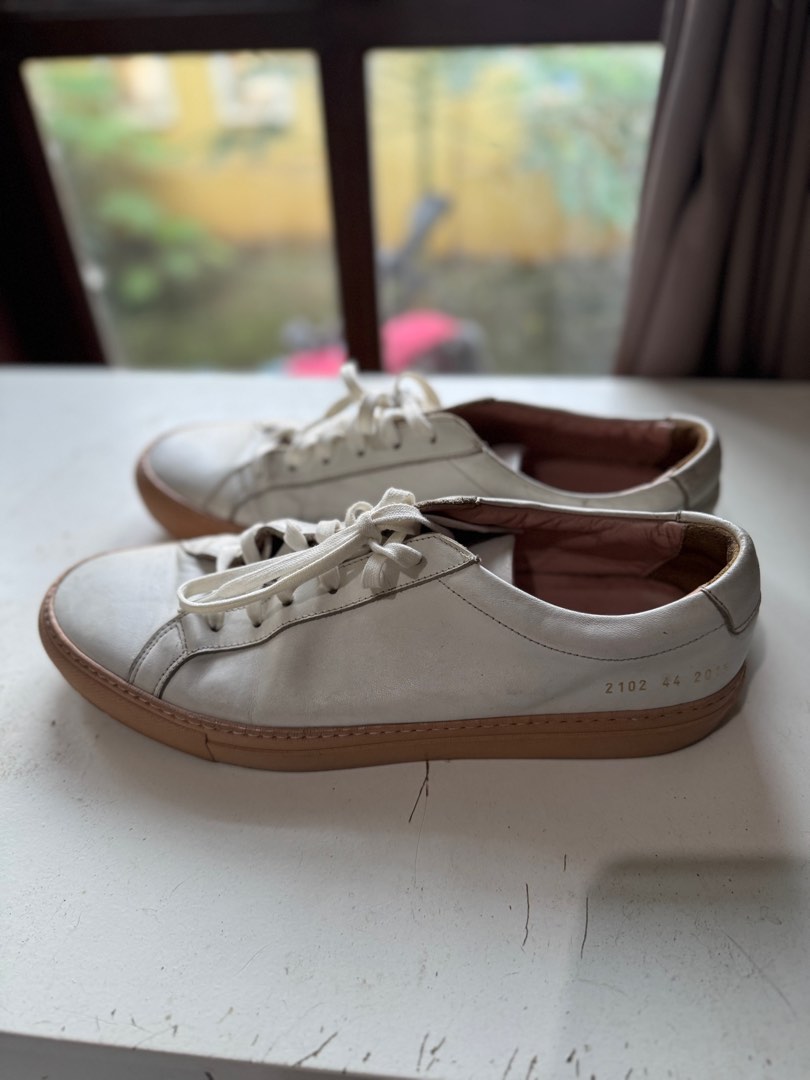 Common Projects Achilles White Salmon 44, Fesyen Pria, Sepatu ...