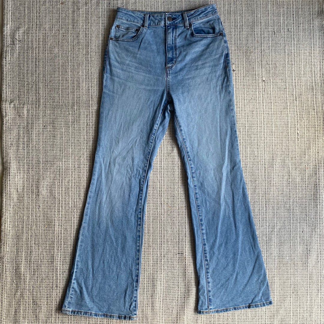 GU Flare Bootcut Jeans, Women's Fashion, Bottoms, Jeans & Leggings on ...