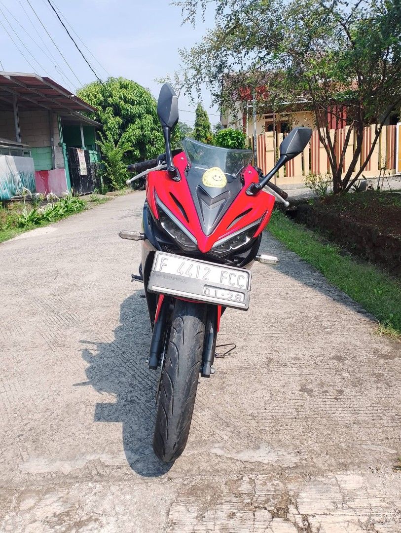 HONDA CBR 150 R 2018 F KABUPATEN, Motor di Carousell
