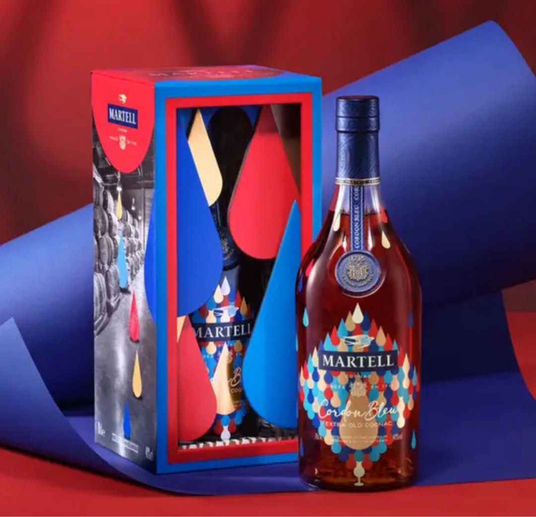 Martell Cordon Bleu 1L Limited Edition Travel Christoph Niemann Cognac ...