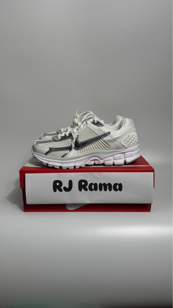 Nike Vomero 5 “Chrome Toe”, Women's Fashion, Footwear, Sneakers on ...
