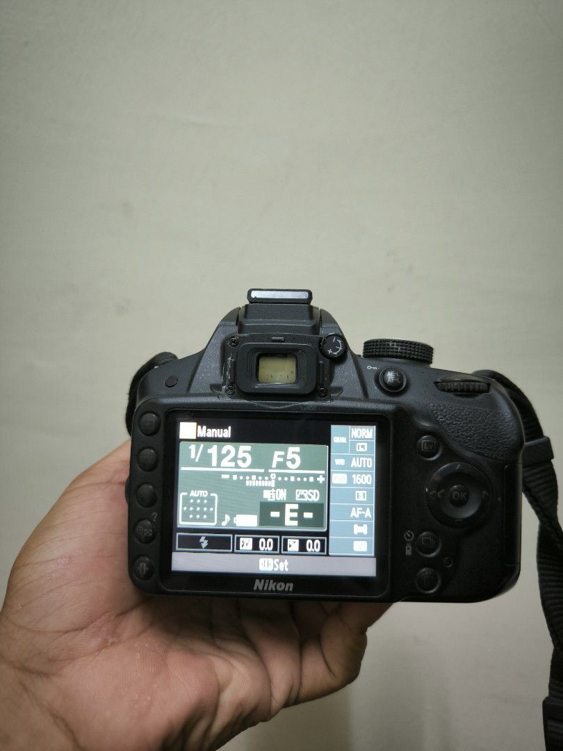 Nikon D3200 DSLR with 18-55mm Kitlens, Photography, Cameras on Carousell