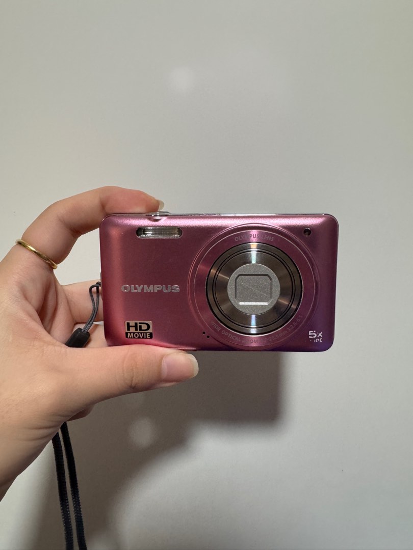 Olympus VG-140 CCD Digicam, Photography, Cameras on Carousell