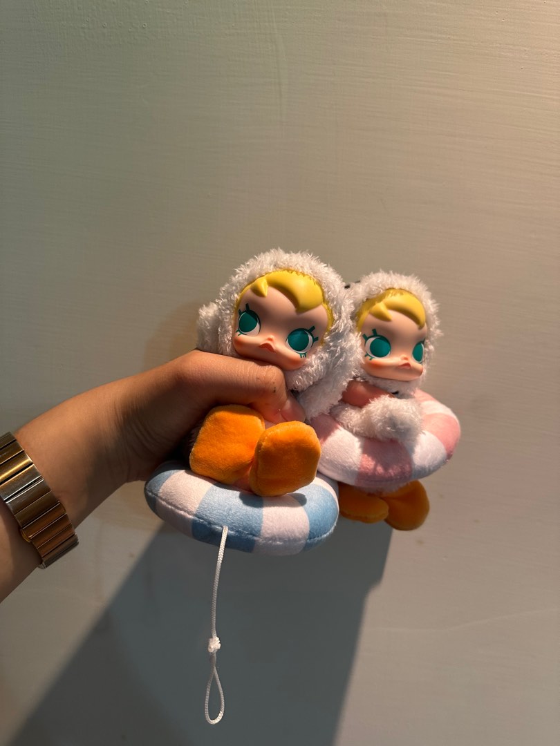 Pingu *molly聯名泡泡瑪特, 哩哩扣扣, 其他在旋轉拍賣