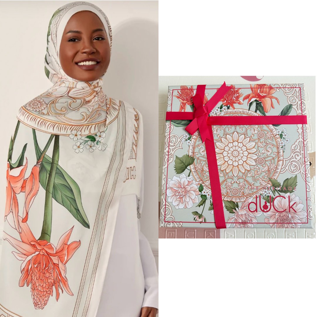 The Heritage dUCk Shawl in Dara, Women's Fashion, Muslimah Fashion ...