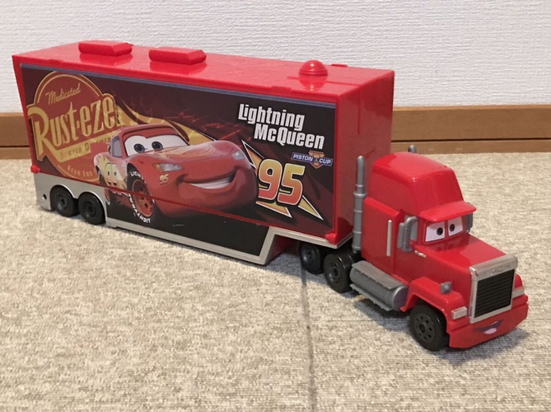 Tomica Cars Let's put lots of things! Big Mack trailer Mini car ...