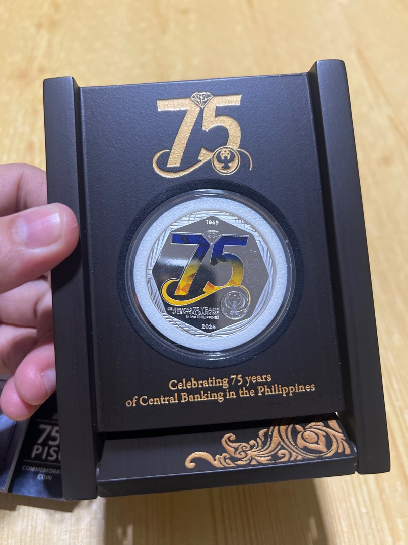 750-Piso Silver Proof Celebrating 75 years of Central Banking in the Philippines, Hobbies & Toys ...