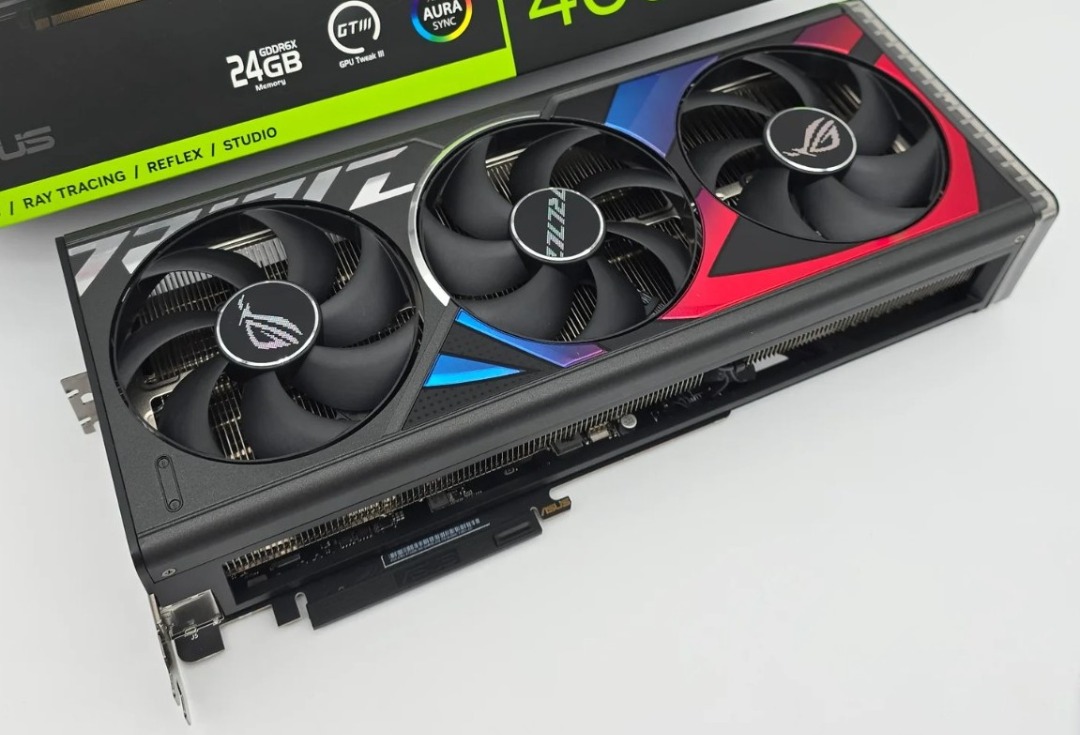 ASUS ROG STRIX RTX 4090 OC 24GB, Computers & Tech, Parts & Accessories ...