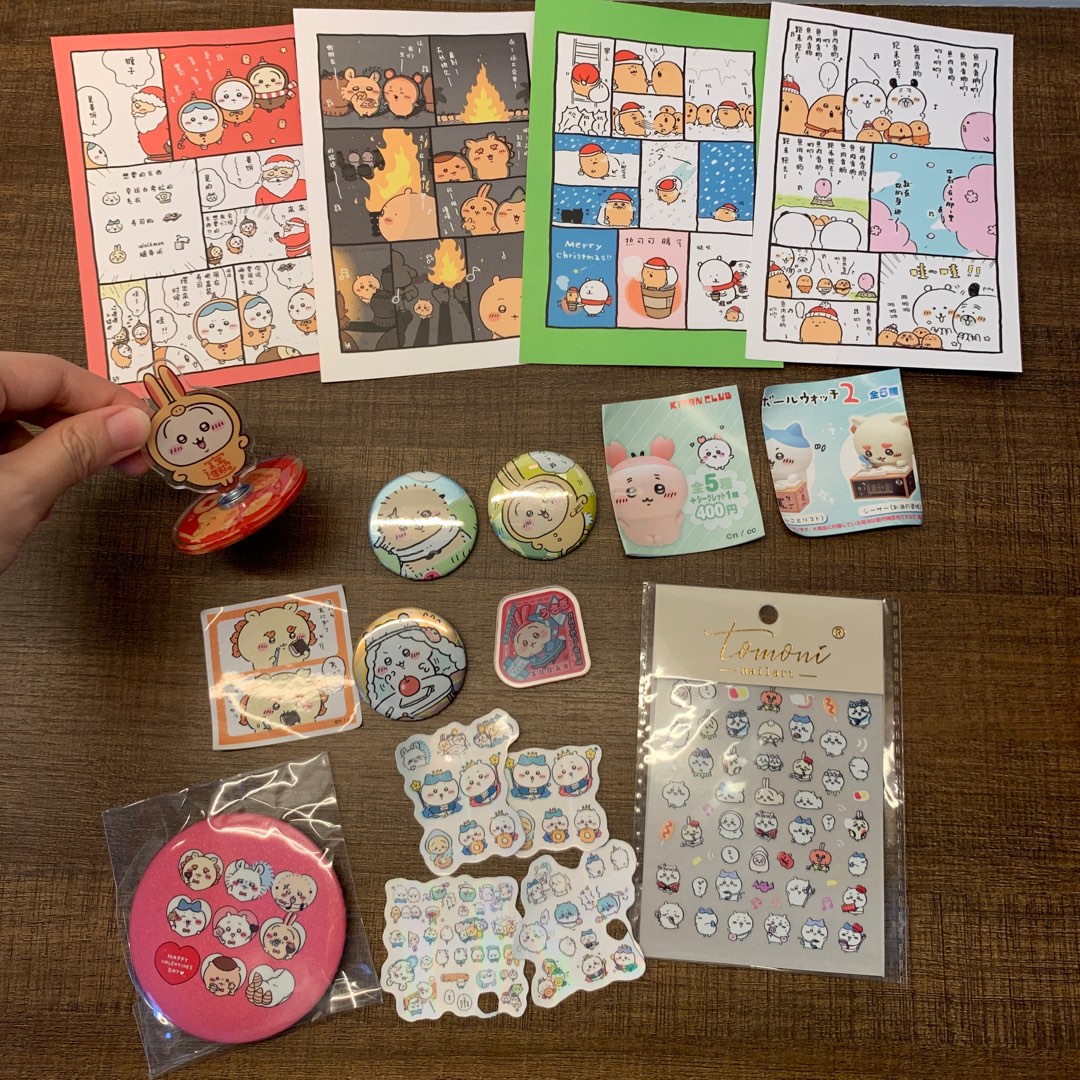Chiikawa Bundle Set - Postcard Stickers Acrylic Stand Badge, Hobbies ...
