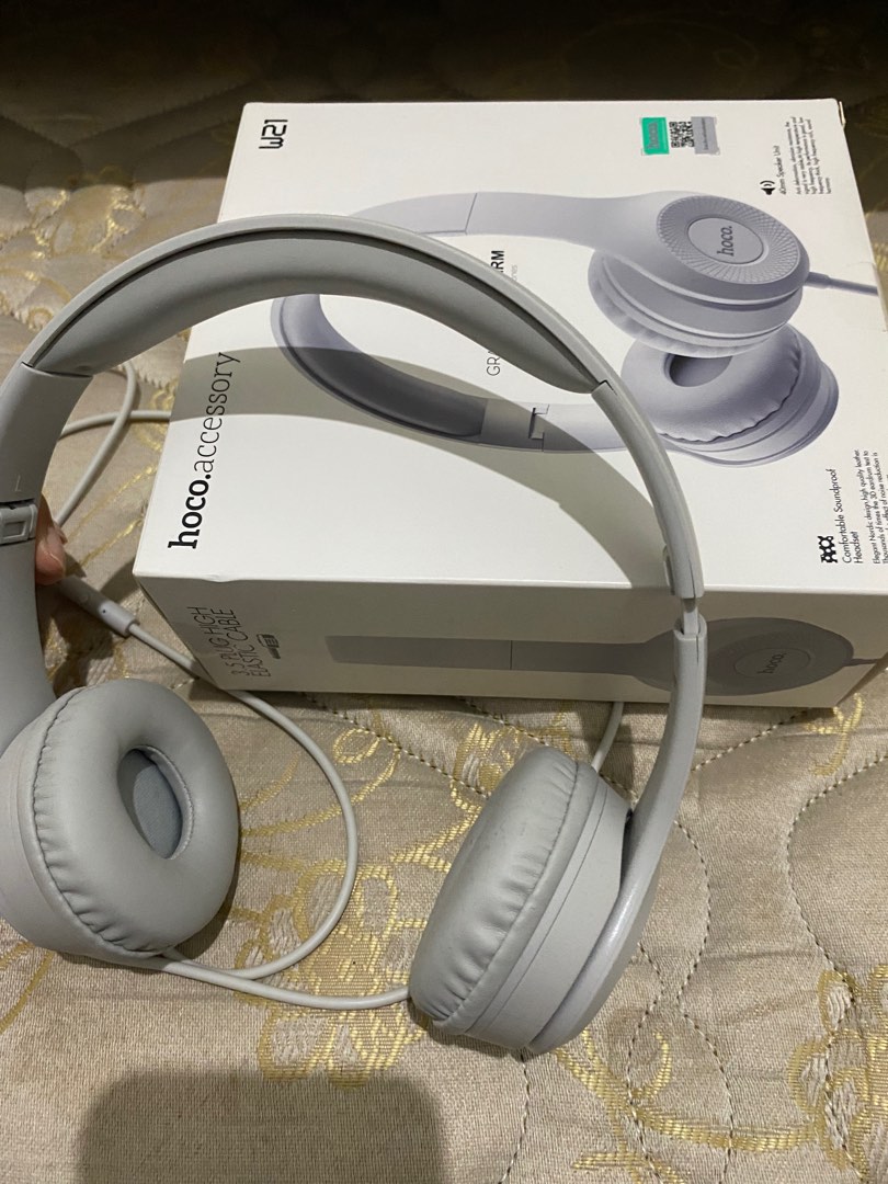 earphone headphone hoco w21, Elektronik, Audio di Carousell