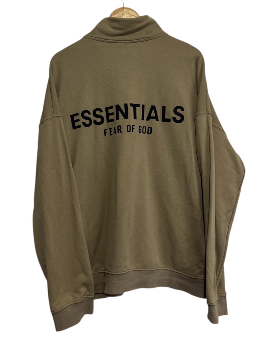 ESSENTIAL FOG QUARTER ZIP, Men's Fashion, Coats, Jackets and Outerwear ...