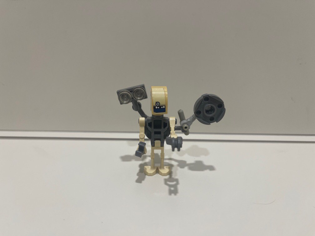 Lego Star Wars EV-A4-D droid, Hobbies & Toys, Toys & Games on Carousell