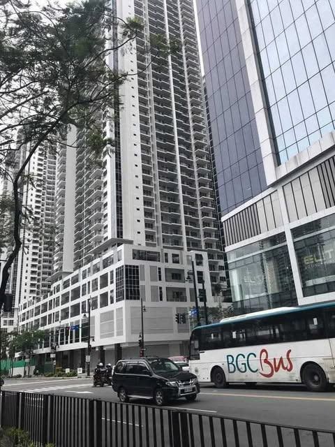 Looking for a cozy space in the heart of BGC? This studio at Two ...