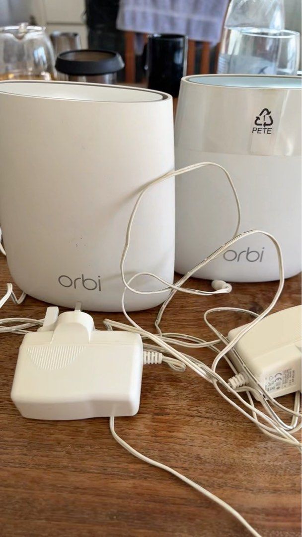 Netgear Orbi WiFi Router RBR20 + RBS20, Computers & Tech, Parts ...