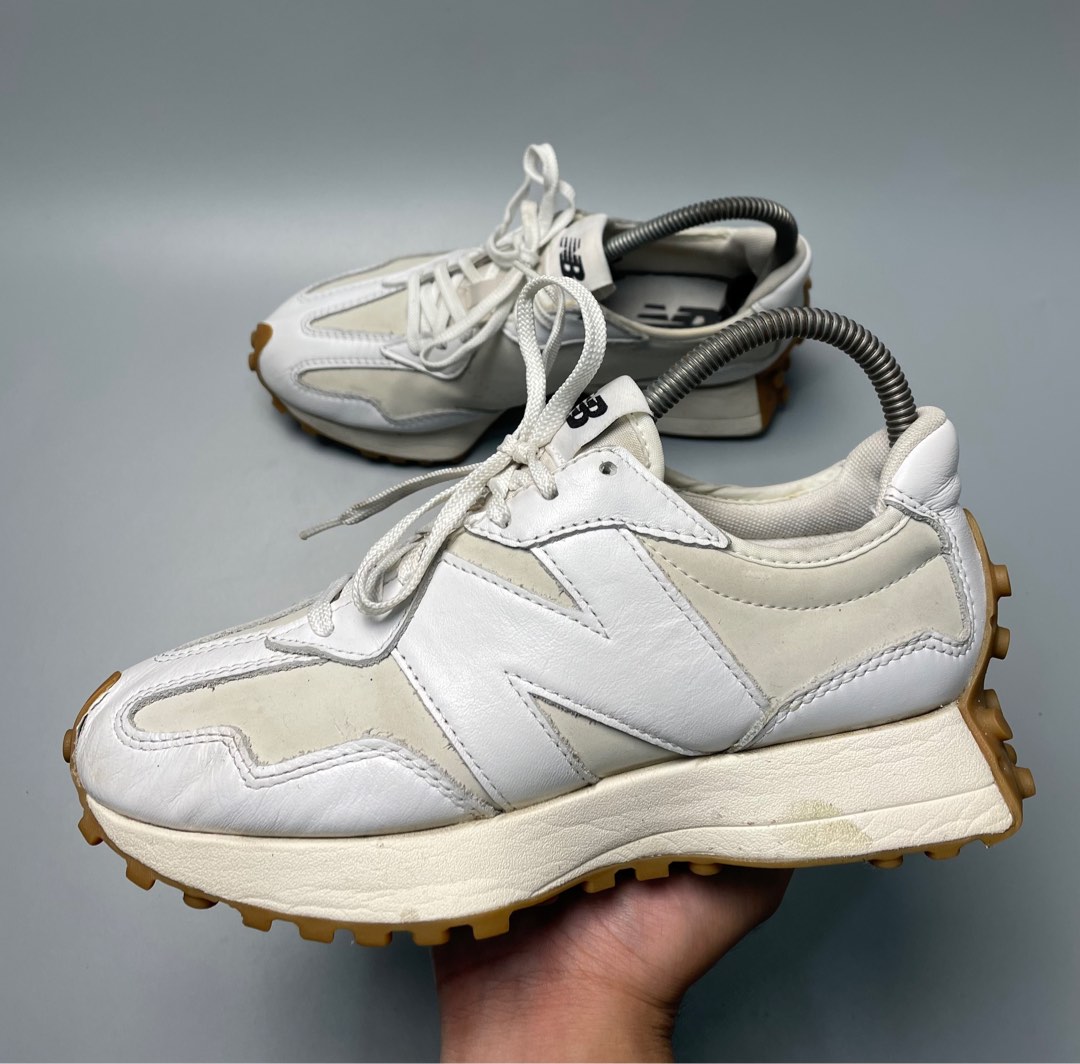 New balance 327 sz 23.5cm, Women's Fashion, Footwear, Sneakers on Carousell