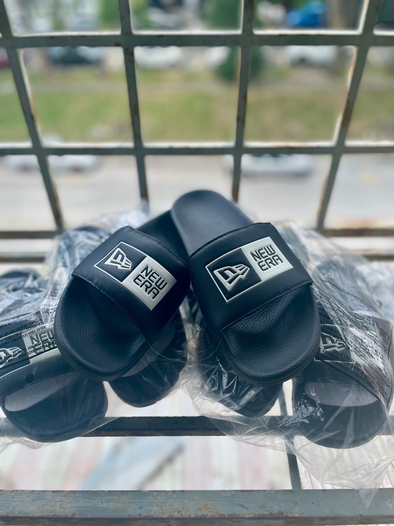 New Era Box Logo Slide US 9 & 10, Men's Fashion, Footwear, Flipflops ...
