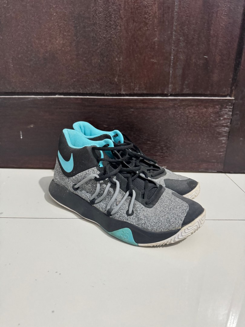 Nike Basket KD, Fesyen Pria, Sepatu , Sneakers di Carousell