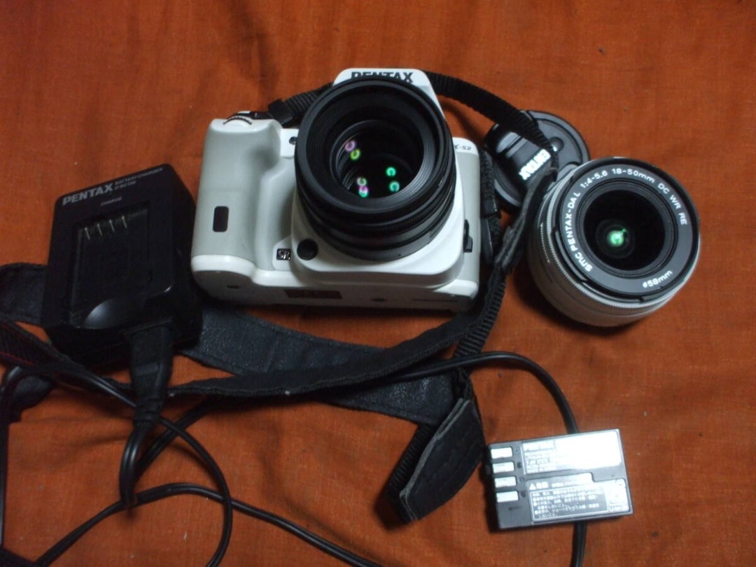 PENTAX K-S2 SMC PENTAX-DA 1:3.5-5.6 18-135mm ED AL IF Digital SLR Camera Lens Junk, Photography ...