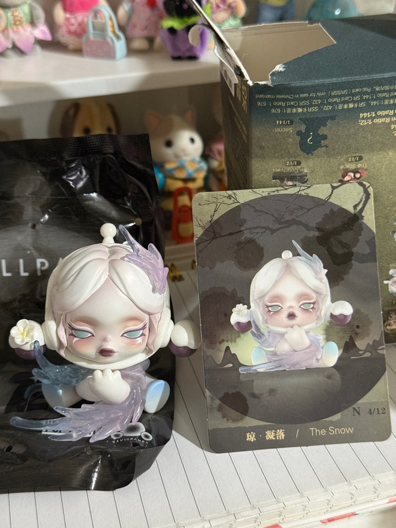 Popmart Skullpanda The Ink Plum Blossom Series (The Snow) Blind Box ...