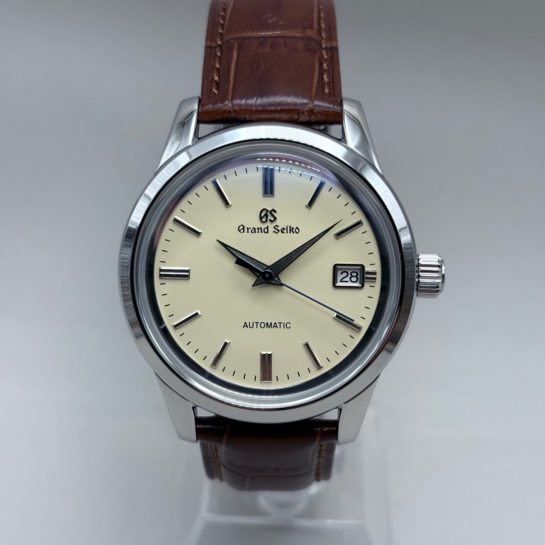 Seiko mod GS Cream InStock, Men's Fashion, Watches & Accessories ...