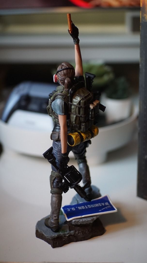 RUSH Tom Clancy's The Division 2 Dark Zone Collector's Edition - No ...