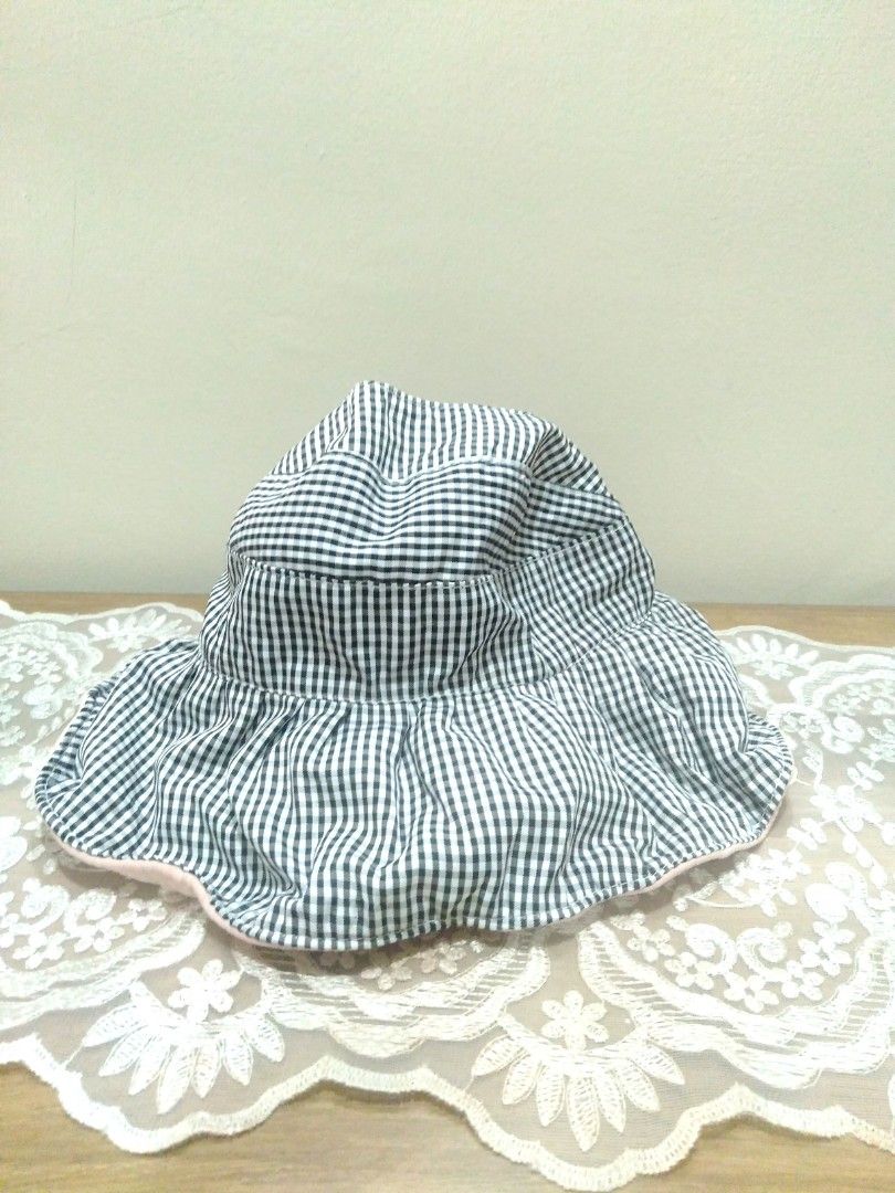 Topi 1-4 th, Bayi & Anak, Lainnya di Carousell