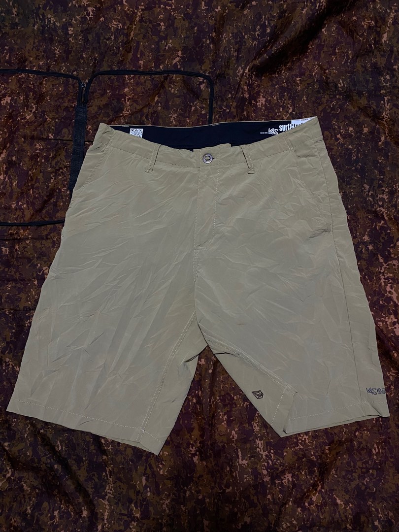 VOLCOM 4 WAY STRETCH SURF&TURF HYBRID SHORT, Men's Fashion, Bottoms ...