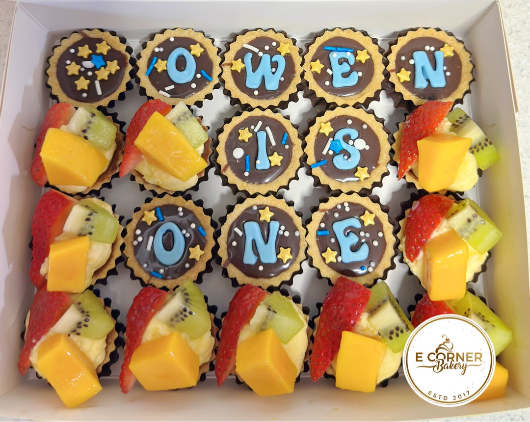 Customised wording tarts set, Food & Drinks, Homemade Bakes on Carousell
